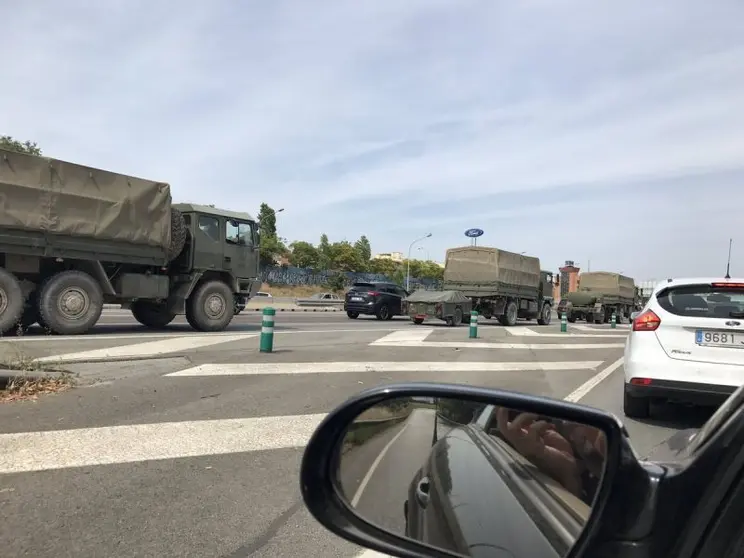 Defensa envía a Cataluña dos convoyes militares para apoyo logístico a ...