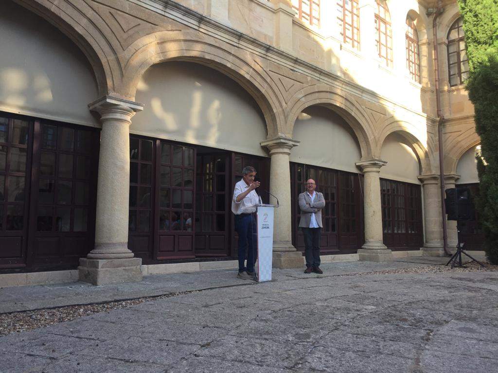 La obra de Ricardo Flecha reluce en La Encarnación : “Desde mis ...